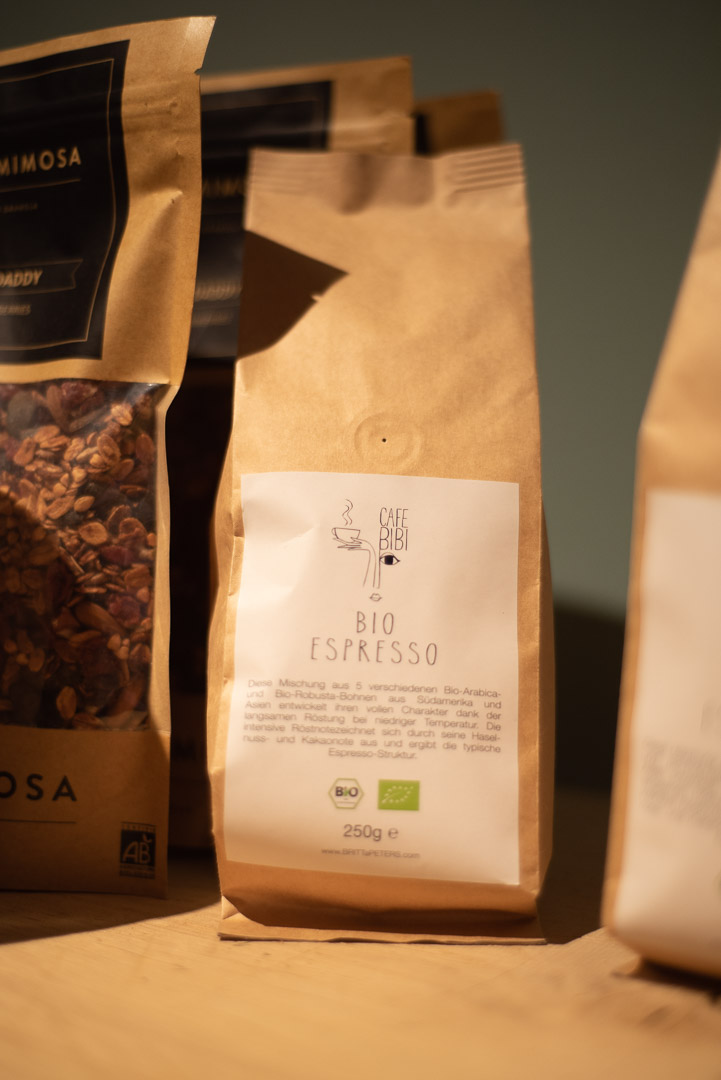 Cafe Bibi / Britta Peters Fine Craft Interior | ISARBLOG